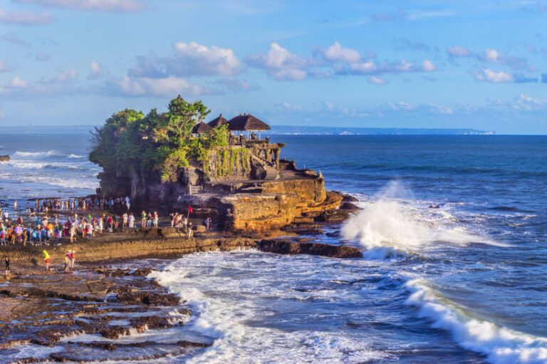 4 Reasons Why Bali Is the Best Island